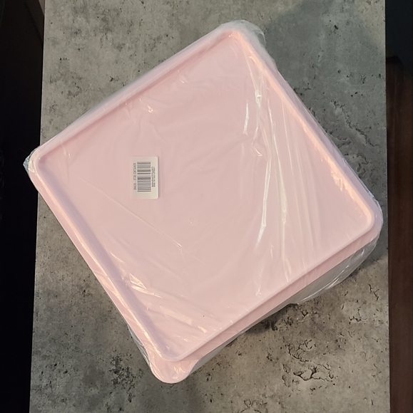 Tupperware | Kitchen | Tupperware Snack Stor Container | Poshmark